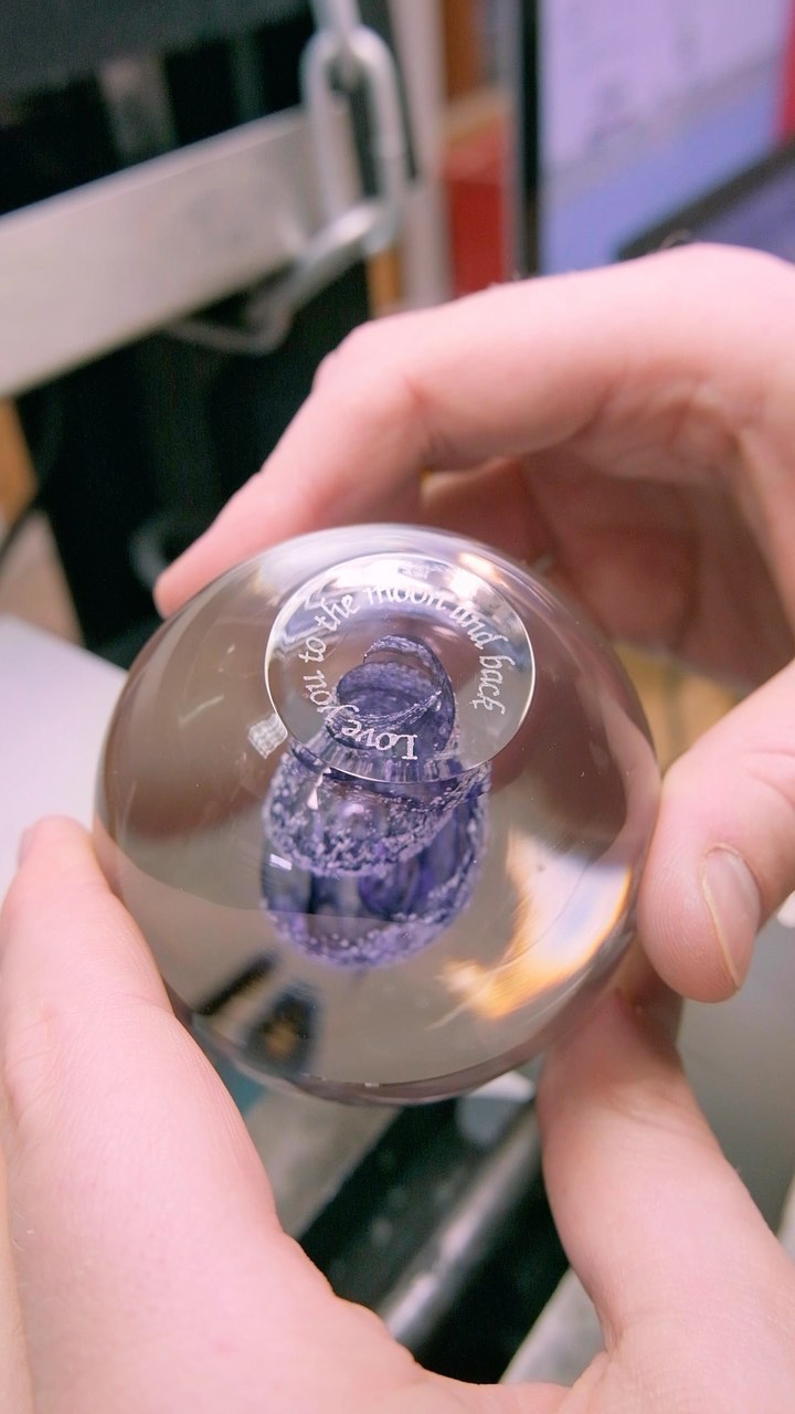 Ashes into Glass ® Official Website.